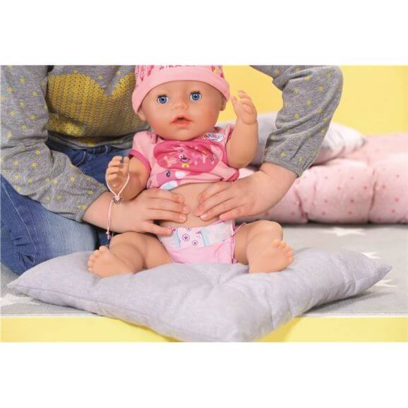 Köp Baby Born Interaktiv Docka Soft Touch med blå ögon - Leksakscity.se